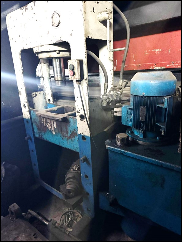 Prensa Hidráulica de producción - Unimaquinas